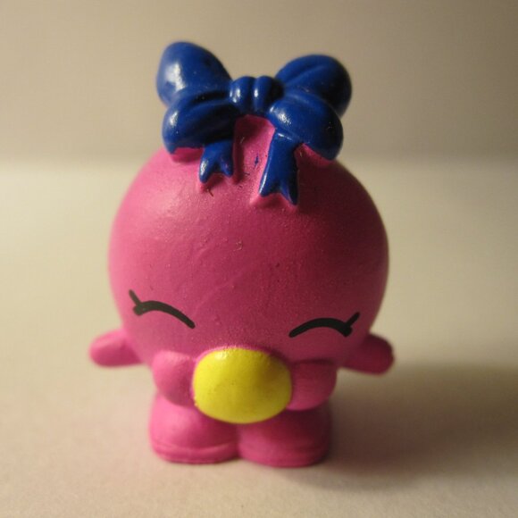 Shopkins | Toys | Shopkins Season Figure 147 Pink Bubbles | Poshmark